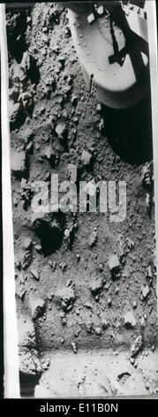 Jul. 07, 1976 - First Pictures Of The Red Planet Mars: This is the ...