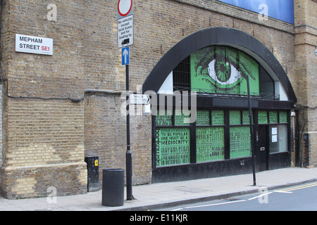 Street sign for Mepham Street, London, SE1, England Stock Photo - Alamy