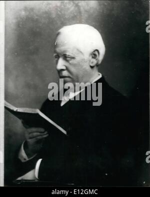 Dec. 29, 2011 - The Reverend William Spooner, Warden of New College ...