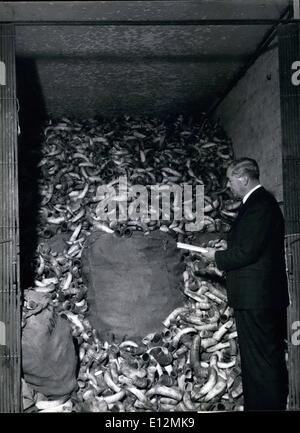 The last of the horn merchants Arthur Manning checks in a now arrival ...