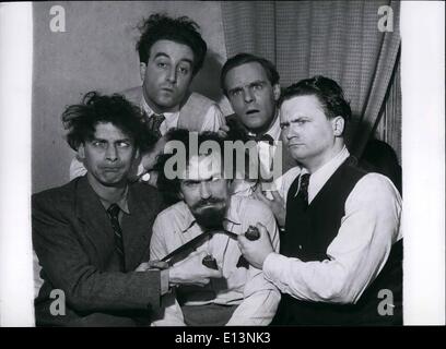 (L-R) Harry Secombe, Spike Milligan and Peter Sellers, the original ...
