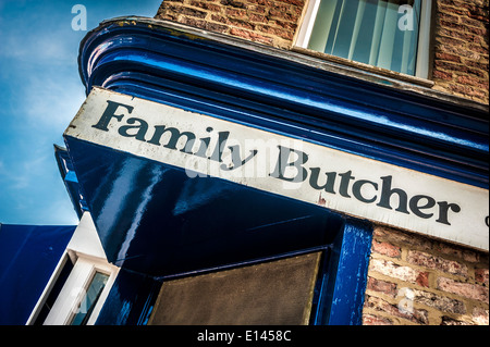 TRADITIONAL BUTCHER SHOP SIGN Stock Photo - Alamy