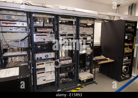 Computers linked with the atomic clock at NPL & other international ...