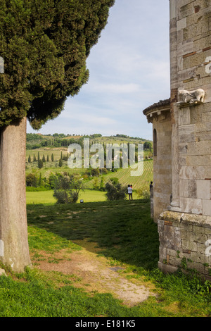 St. Antimo Abbey near Siena, Tuscany, Italy Stock Photo - Alamy