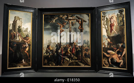 Renaissance. Triptych with the Crucifixion by Jan van Scorel (1495-1562) and workshop, around ...