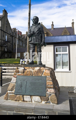dh Dr John Rae statue STROMNESS ORKNEY Arctic explorer statues memorial ...