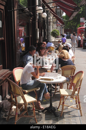 Colbert Restaurant Sloane Square Chelsea London Stock Photo - Alamy