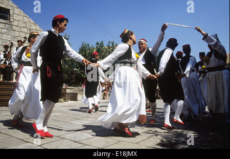 Traditional Dancers Of Cilipi Dubrovnik Croatia Stock Photo - Alamy