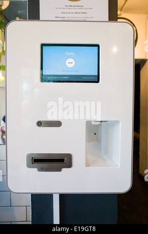 Bitcoin ATM machine Stock Photo - Alamy