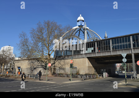 Berlin,Schöneberg,Nollendorfplatz U-Bahn,railway station entrance with ...