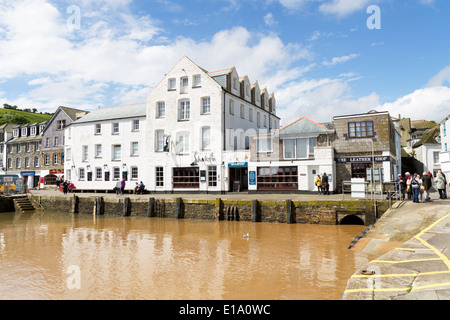 Shops, pubs and cafes around the harbour of Mevagissey in Cornwall ...