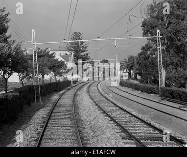 station of trains in cascais portugal Stock Photo - Alamy