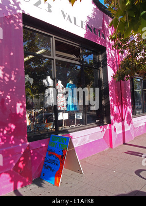 Community Thrift Store on Valencia Street San Francisco Stock Photo - Alamy