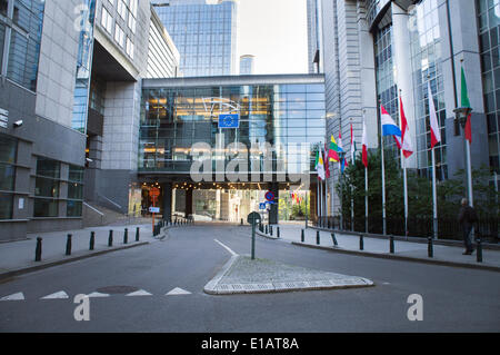 Paul Henri Spaak (right) and Altiero Spinelli (left) Building, European ...