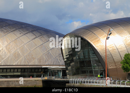 The Glasgow Science Centre and IMAX Cinema at Pacific Quay on the River ...