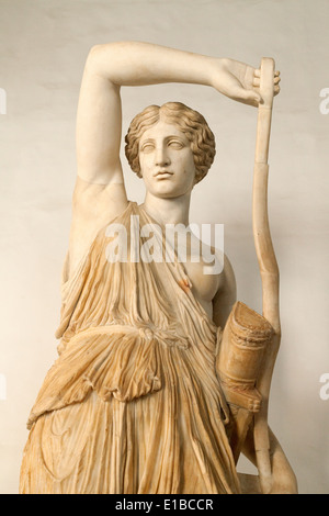 Statue of the Wounded Amazon, Musei Capitolini ( Capitoline Museums ...