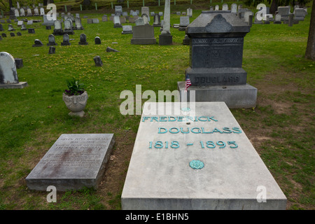 Frederick Douglass grave in Mount Hope cemetery Rochester NY Stock ...