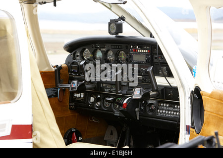 cockpit instrument panel of a Piper PA28 light aircraft Stock Photo - Alamy