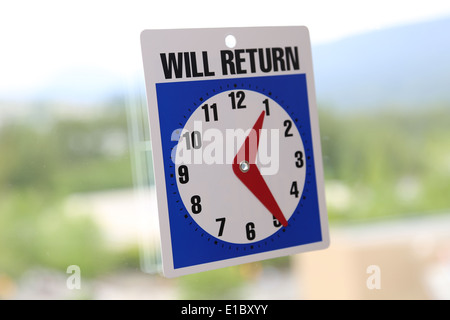Will return sign Stock Photo - Alamy