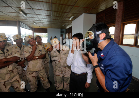 US Navy Damage Controlman 1st Class trains Japan Maritime Self Defense ...