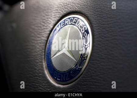 Mercedes Benz logo badging Stock Photo - Alamy