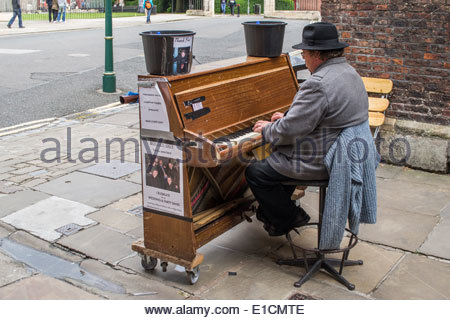 busker playing piano in street York UK Stock Photo: 41903069 - Alamy