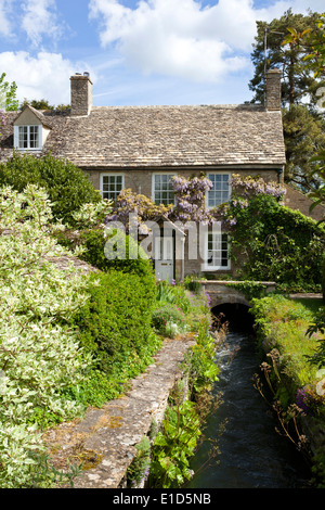 Priory Mill straddling the River Leach at Lechlade, Gloucestershire UK ...
