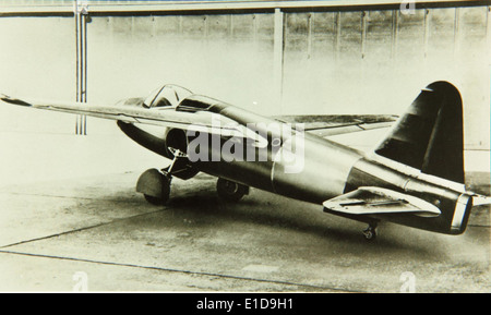 The Heinkel He 178 was the first aircraft to fly powered by a turbojet ...