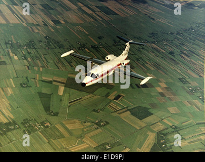 The HFB 320 Hansa was a German-built regional airliner introduced in ...