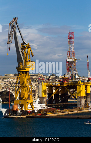 Floating dry dock in Grand Harbour Valetta, Malta Stock Photo - Alamy