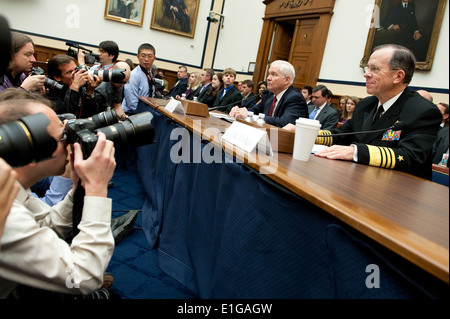 US Navy Adm. Robert J. Natter, Commander, U.S. Atlantic Fleet, present ...