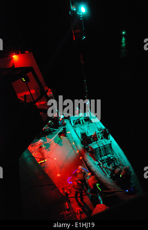 Operations SPECIALIST 1ST Class (SW) William Tanner plots mine ...