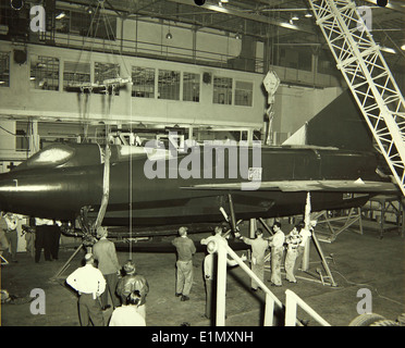 The Convair XF2Y Sea Dart was a unique jet-powered amphibious fighter ...