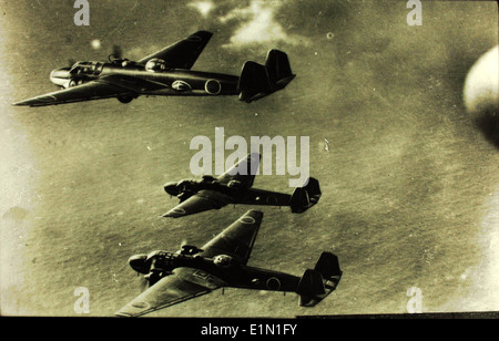 The Mitsubishi G3M2, also known as the Nell, was a Japanese twin-engine ...