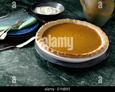 Thanks giving pumpkin pie Stock Photo - Alamy