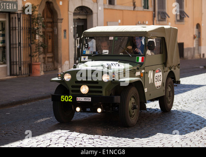 Italian military Fiat Jeep Stock Photo - Alamy