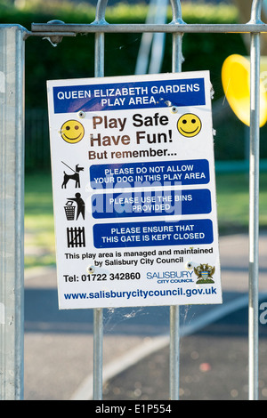 Child play area sign Stock Photo - Alamy