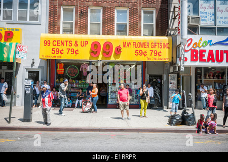 99 cent store in the CBD of Jamaica Avenue and Sutphin Boulevard in the ...