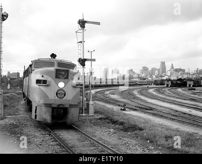 The Sunset Limited is a passenger train operated by Amtrak, known for ...