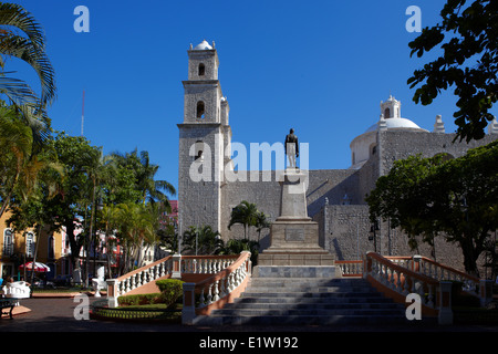 Colonial houses, Merida Yucatan Mexico Stock Photo - Alamy