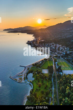 Skyline, Ambleside, West Vancouver, British Columbia, Canada Stock ...