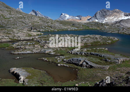 Russell Peak and Limestone Lakes Basin, Height-of-the-Rockies ...
