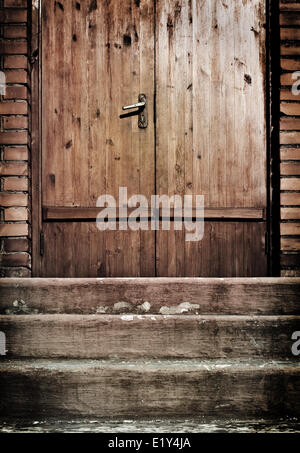 old meta grunge door, background or texture Stock Photo - Alamy