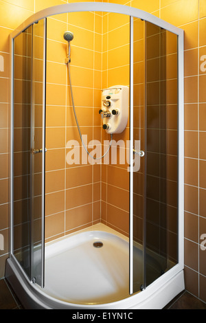 New beautiful shower cubicle in a modern bathroom Stock Photo - Alamy