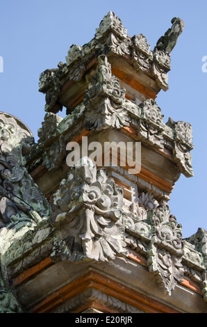 Mayura water palace, Mataram, Lombok, Indonesia Stock Photo - Alamy