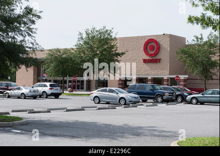 Super Target discount store / superstore / hypermarket in Virginia ...