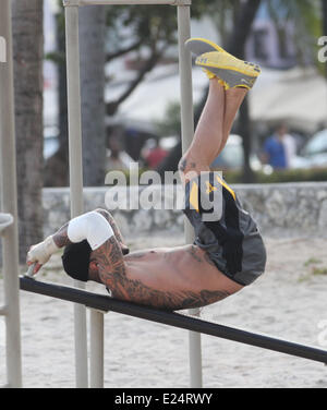 Russian rapper Timati exercises on Miami beach Featuring: Rapper Timati ...