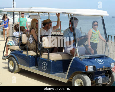Claudia Schiffer, Matthew Vaughn and their daughter Cosima Violet ...