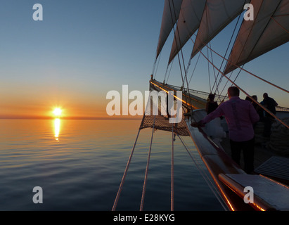Sunset view from Royal Clipper showing front of ship Stock Photo - Alamy