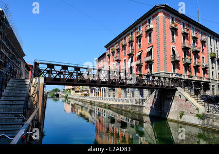 Italy, Lombardy, Milan, bridge over the Naviglio Grande (main channel ...